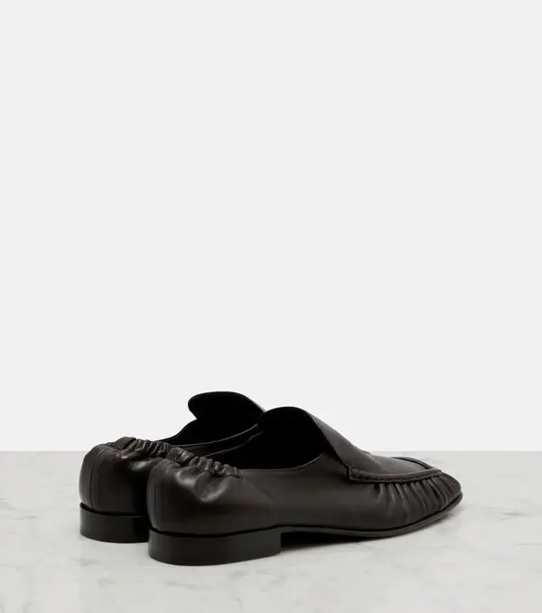 THE ROW Soft Ruched Leather Loafers - Brown