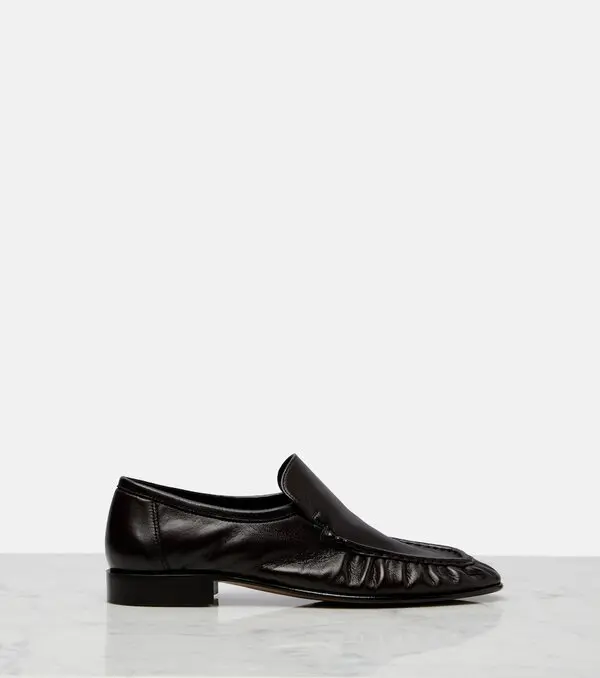 THE ROW Soft Ruched Leather Loafers - Brown