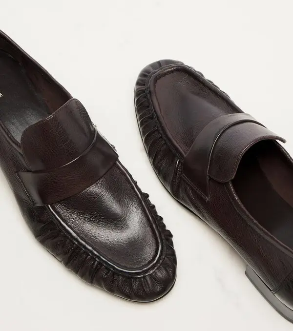 THE ROW Soft Ruched Leather Loafers - Brown