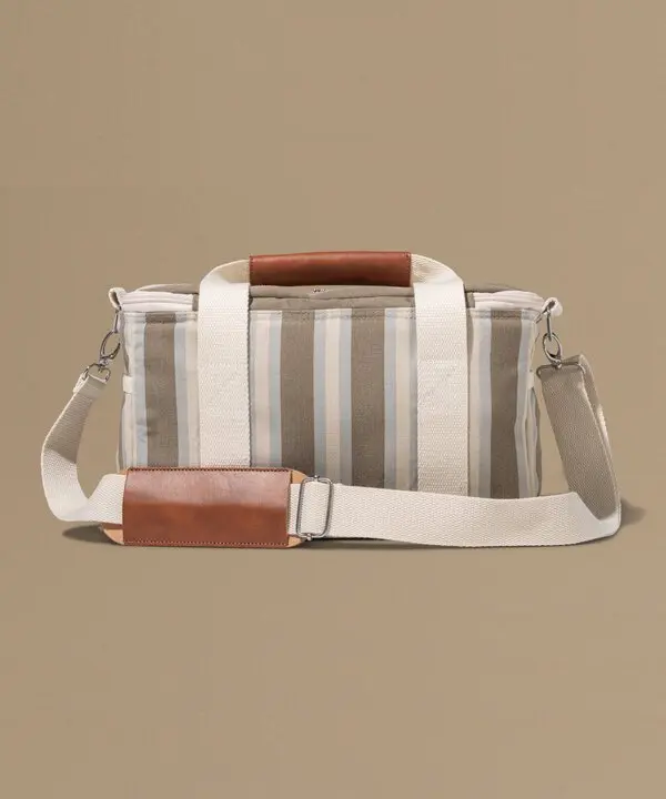 BUSINESS & PLEASURE The Premium Cooler Bag