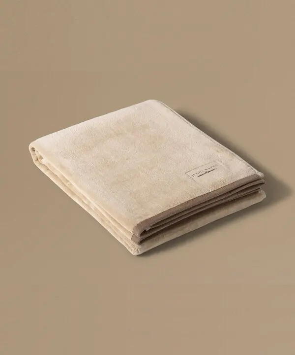 BUSINESS & PLEASURE The Beach Towel - Tan