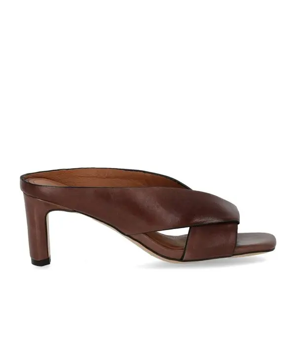 MISS OLIVIA Leather Heeled Mule