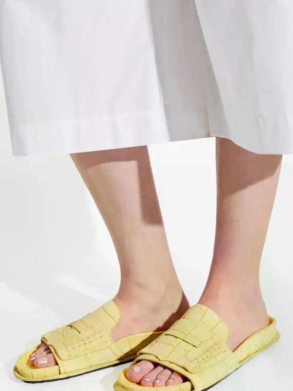 Jacquemus Croc-effect Leather Flat Sandals