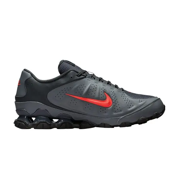 Nike Reax 8 Tr Athletic Sneakers
