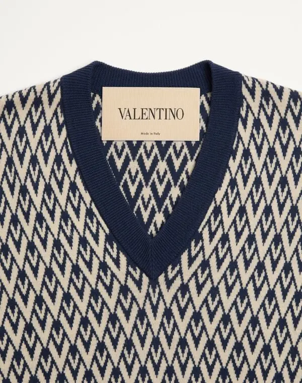 Valentino Garavani Wool Jumper With Toute La V Jacquard Pattern