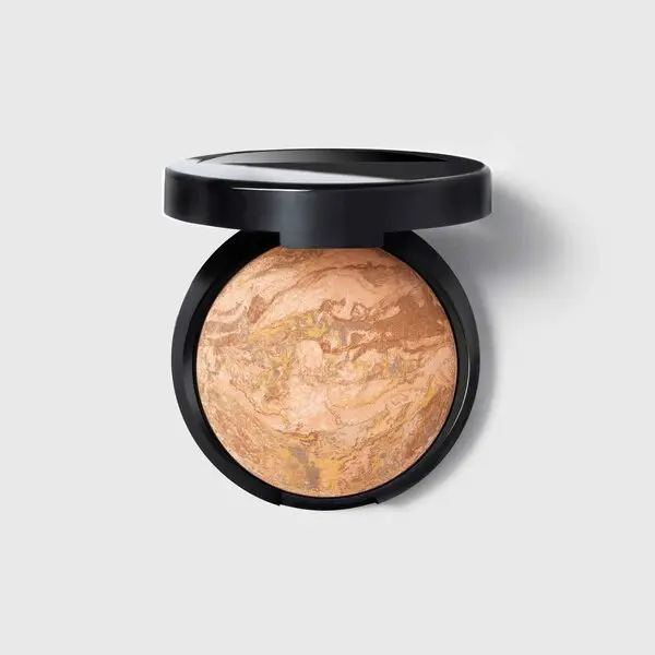 Laura Geller Beauty Baked Balance-n-glow Illuminating Foundation - Multicolor