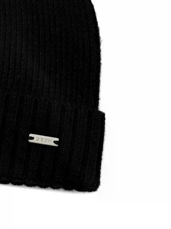 Geox Ribbed Knit Beanie With Logo Plaque - Black