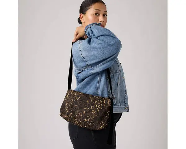 LEVI'S Small Print Shoulder Bag