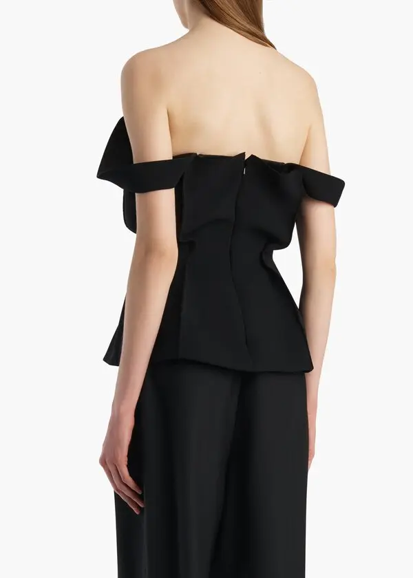 Khaite Yasmina Off-the-shoulder Crepe Top