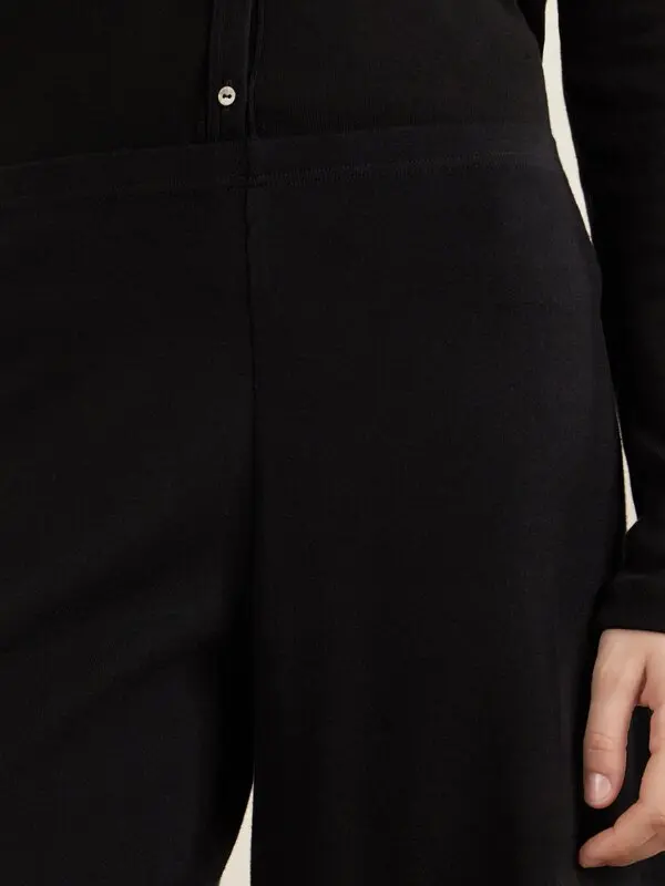 THE ROW Dusk Mako Seamless Cotton Capri Shorts