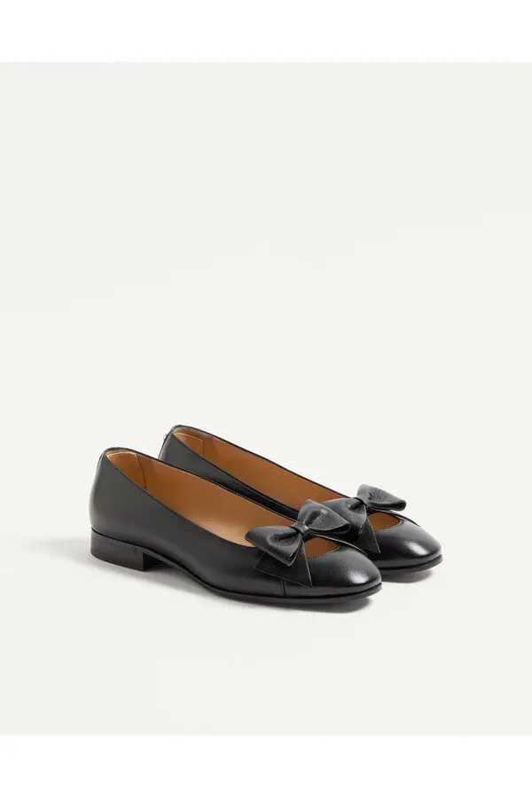 Valentino Garavani Kidskin Ballerinas With Bow Detailing