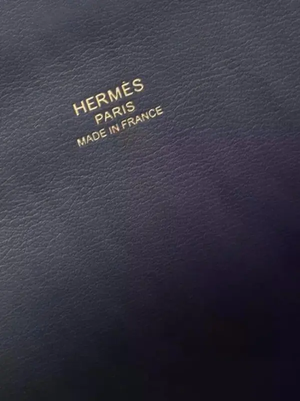 Hermès Veau Swift Voluptu Sac Maximors Shoulder Bag