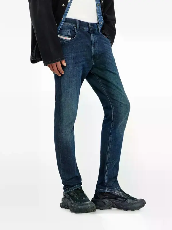 DIESEL® D-krooley-bw Joggjeans® Straight-leg Jeans