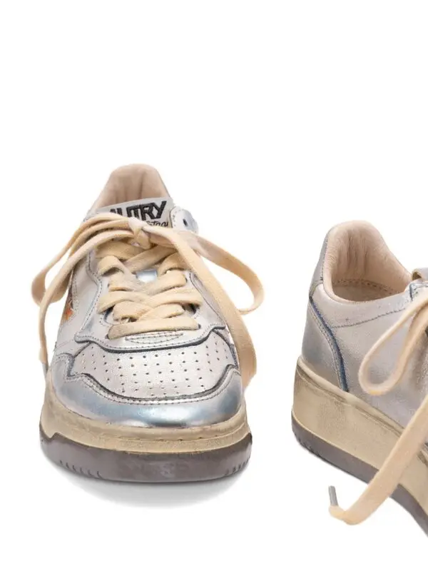 AUTRY Perforated Lace-up Sneakers
