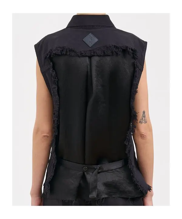 HAIKURE Sleeveless Vest With Button Closure And Chest Pockets