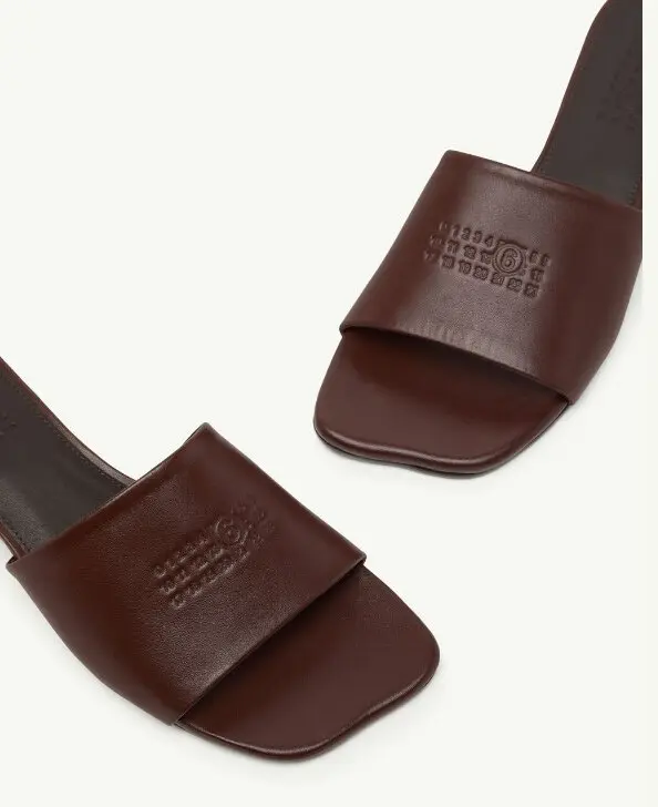 MAISON MARGIELA Cylindrical Heel Slip-on Sandals - Brown