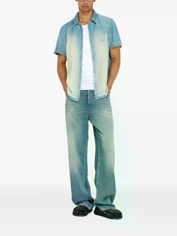 DIESEL® Short-sleeve Shirt In Fluid Overdyed Denim