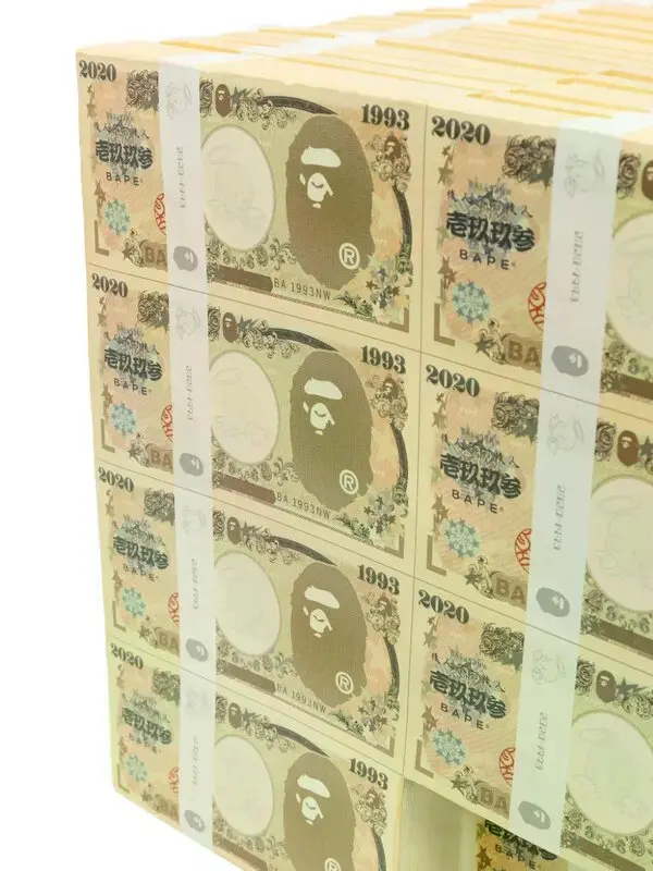 A BATHING APE X Saint Mxxxxxx Banknote-print Chair