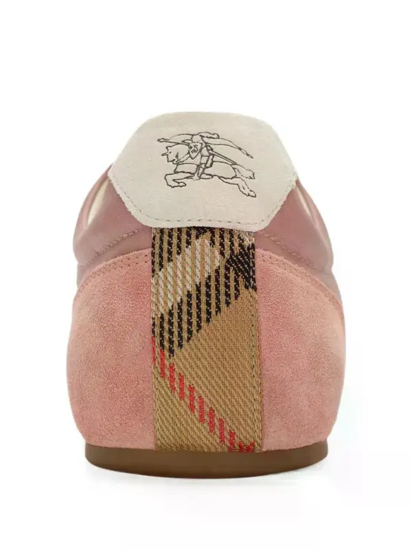 Burberry Knight Runner Sneakers