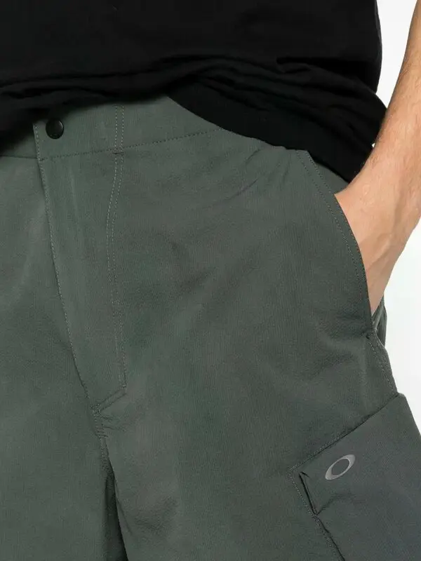 Oakley Logo Detail Cargo Shorts