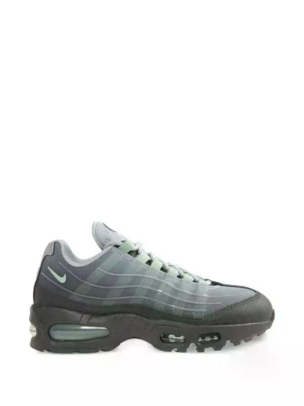 Nike Max 95 Sneakers