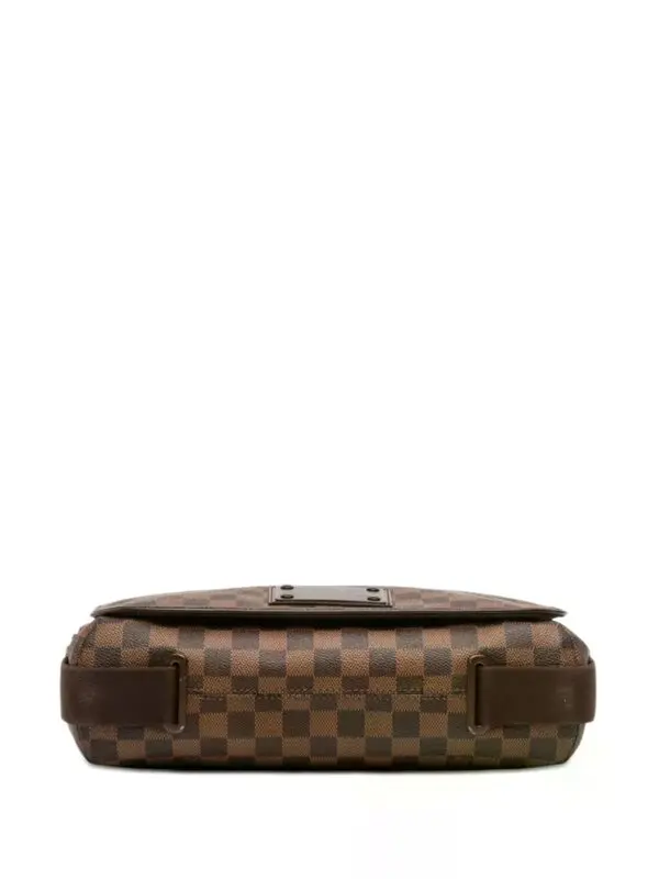 LOUIS VUITTON Damier Ebene Brooklyn Mm Crossbody Bag