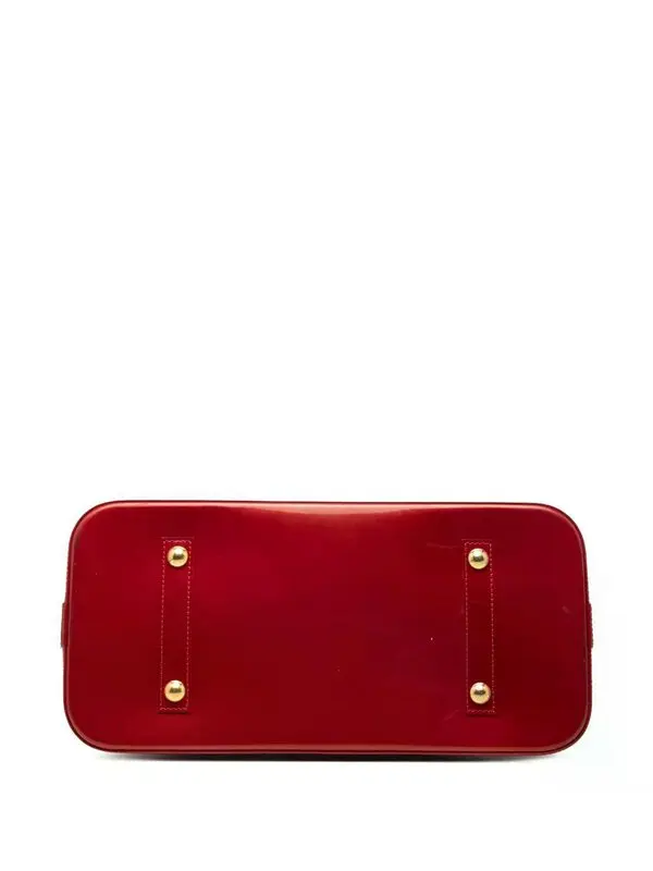 LOUIS VUITTON Monogram Vernis Alma Gm Handbag - Red