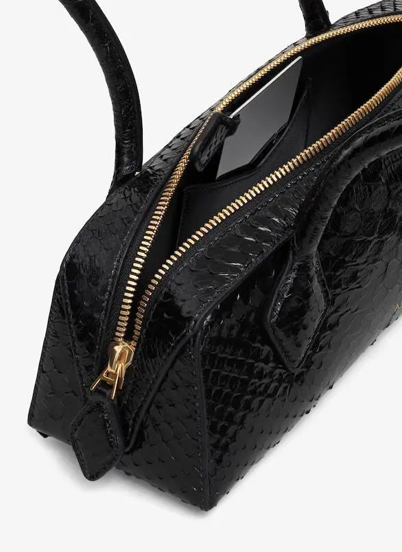 Alaïa Le Teckel Small Shoulder Bag - Black