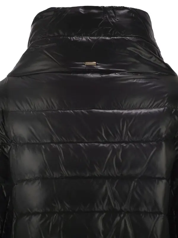 Herno Aminta Ultralight Nylon Down Jacket With Three-quarter Sleeves - Black