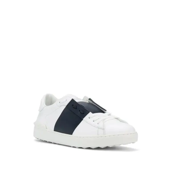 Valentino Garavani Low-top Leather Sneakers - White