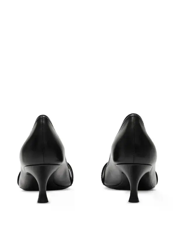 Burberry Leather Cotswolds Low Pumps