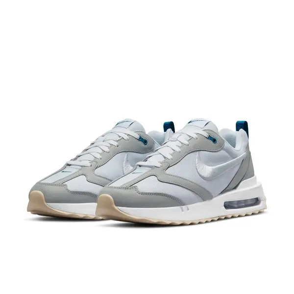 Nike Max Dawn Sneakers - Silver/grey