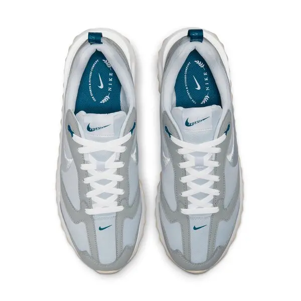 Nike Max Dawn Sneakers - Silver/grey