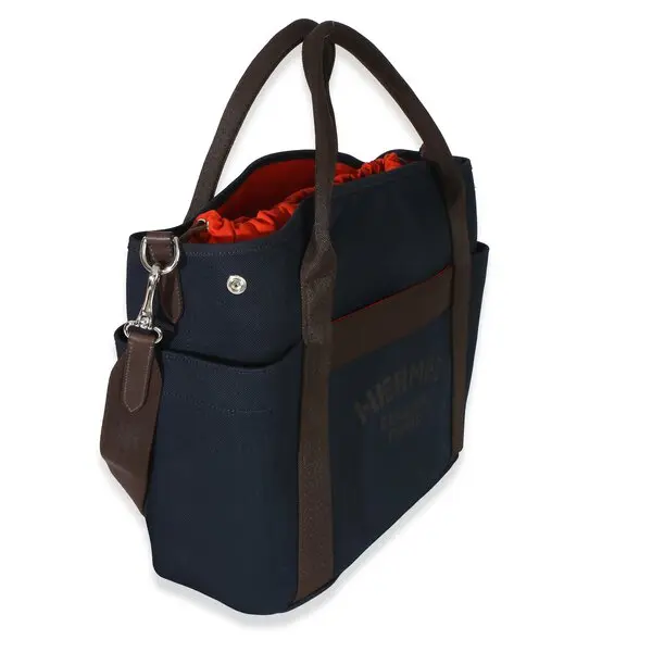 Hermès Bleu Navy Feu Canvas Grooming Bag - Blue