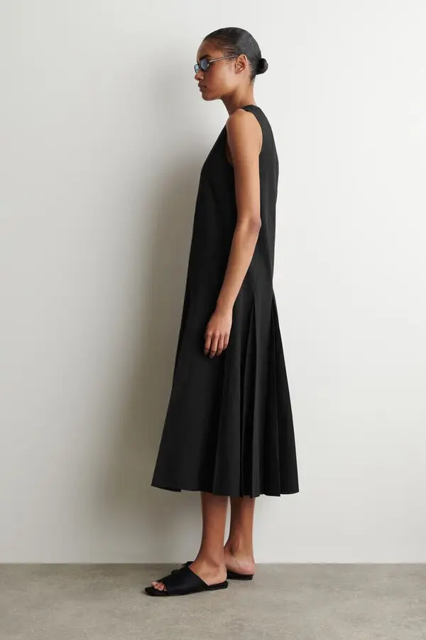 Cos Pleated Cotton-linen Maxi Dress - Black