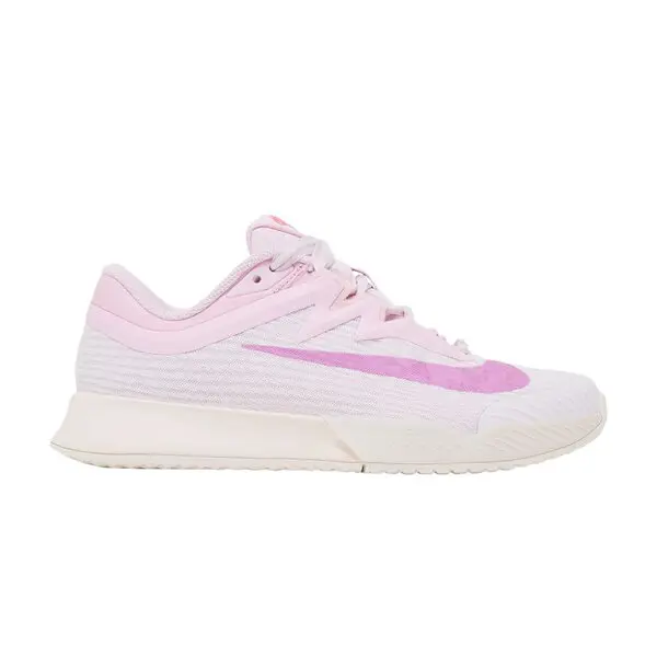 Nike Vapor Pro 3 Hard Court Sneakers - Pink