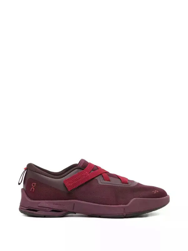 On Cloudnova Mo Trainers - Red