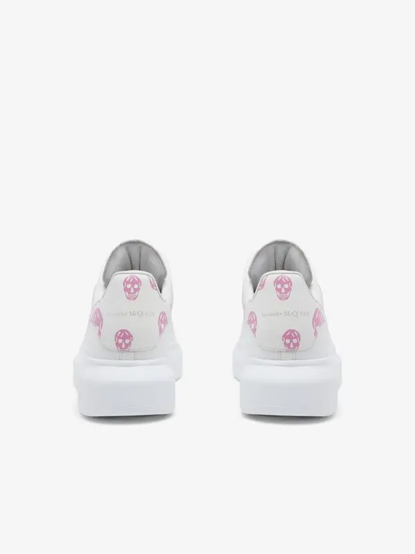 Alexander McQueen Oversized Sneaker With Skull Print