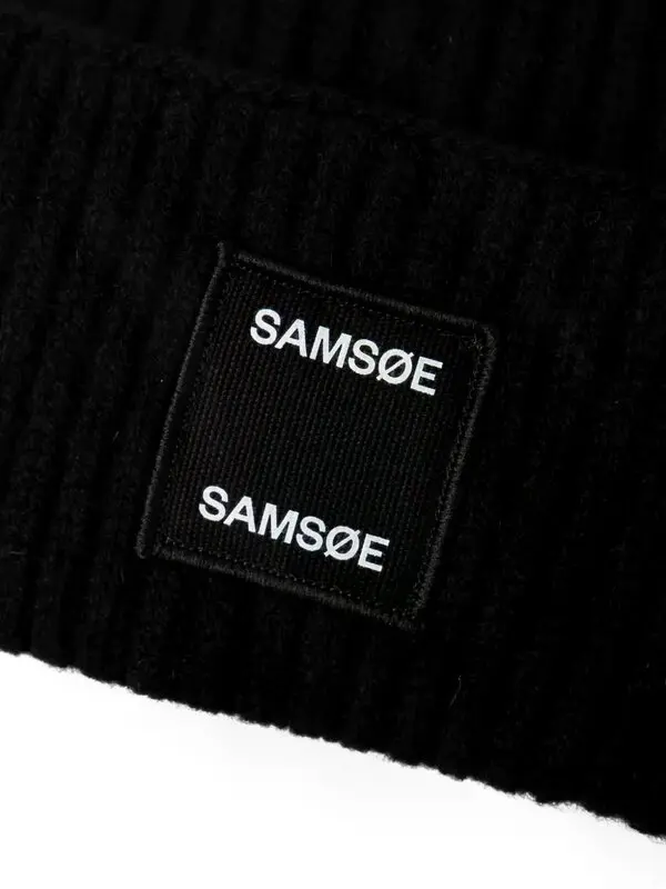 SAMSOE SAMSOE Logo Patch Ribbed Knit Beanie