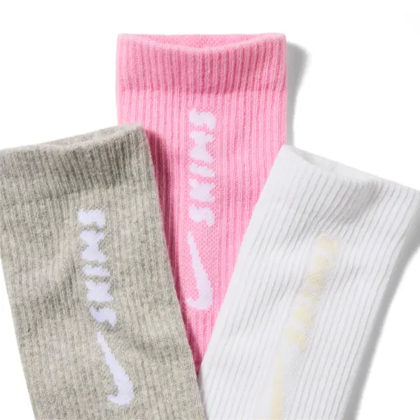 Nike Skims Dri-fit Crew Socks