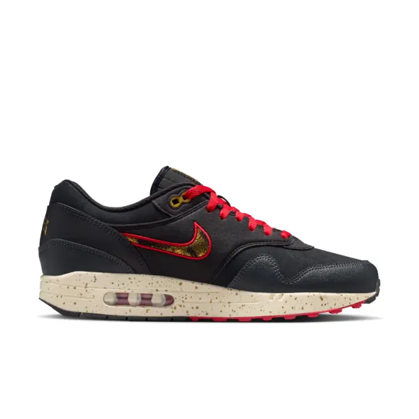 Nike Max 1 "pirates" Sneakers