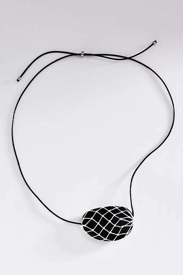 HEAVEN MAYHEM Julia Net Necklace - Black