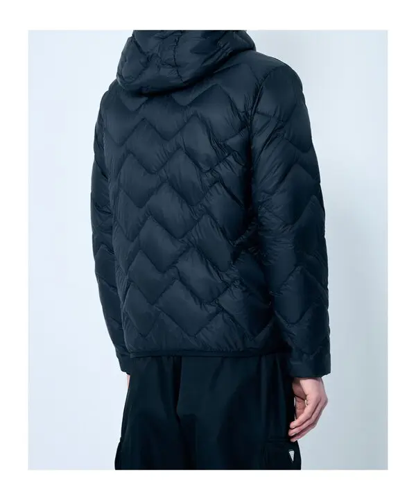 Moncler Bimont Hooded Wave-quilted Short Down Jacket
