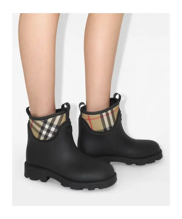 Burberry Marsh Stamp Low Boots - Black