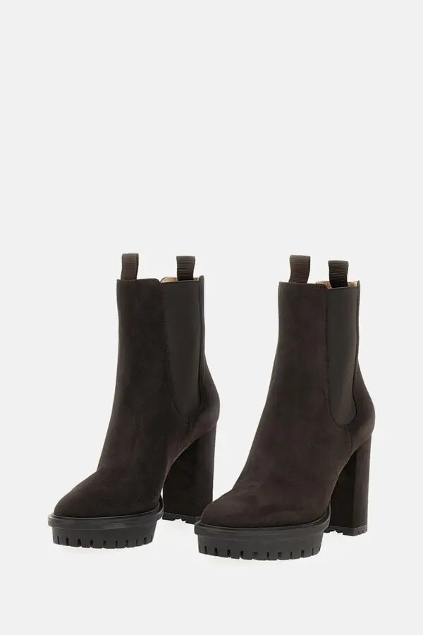 GIANVITO ROSSI Barry Chelsea Boot In Suede