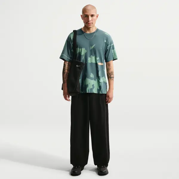 Nike Sportswear T-shirt