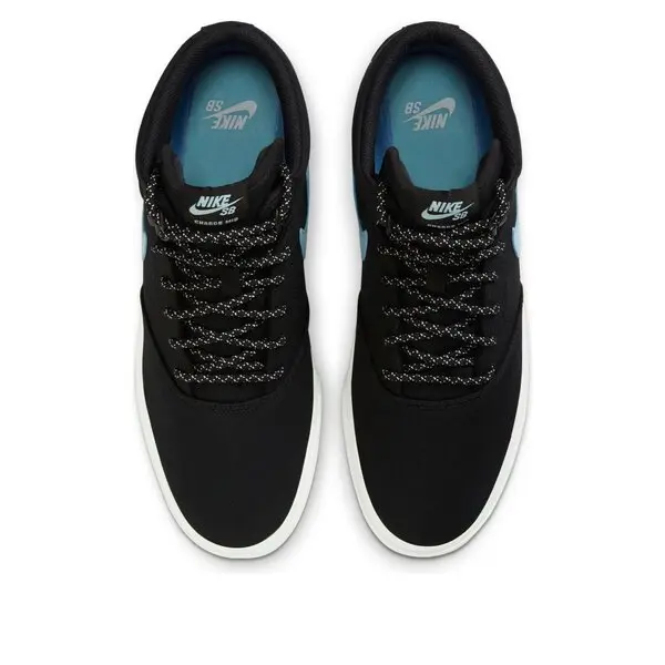 Nike Charge Mid Prm