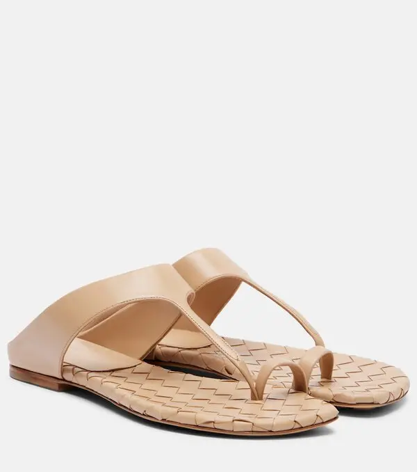 Bottega Veneta Leather Thong Sandals - Green