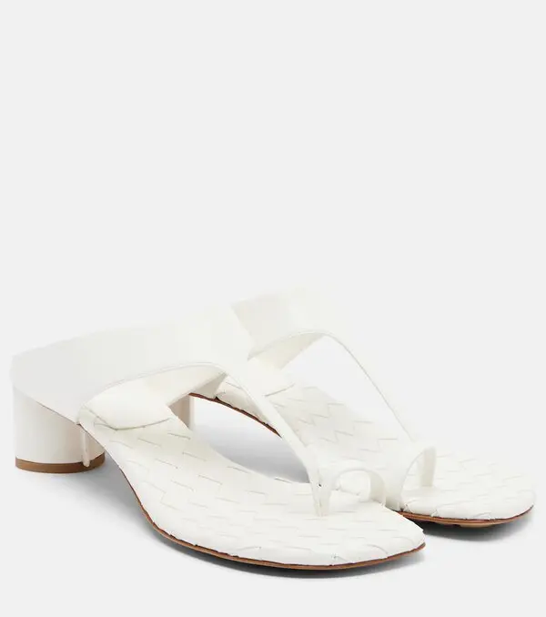 Bottega Veneta Livia Intrecciato Leather Thong Sandals - White