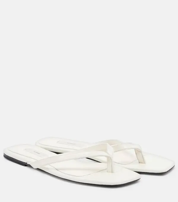 TOTEME Leather Thong Sandals - White